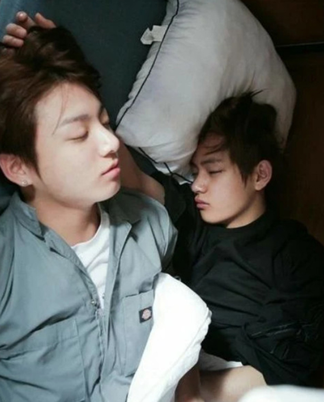Bts Bts 20 Bức ảnh Các Chàng Trai Bts Say Ngủ Cực Kỳ đáng Yêu Ttvh